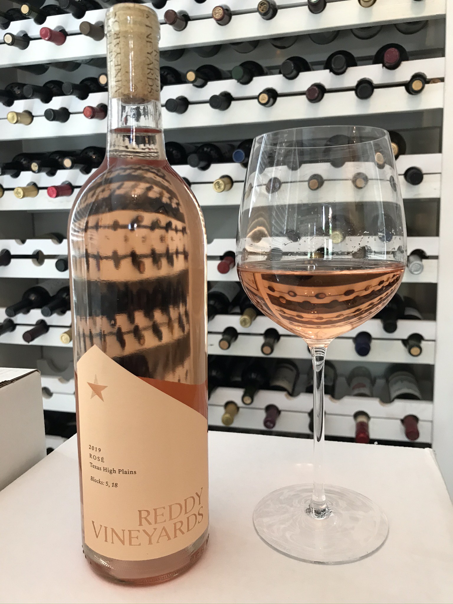 What to Drink This Spring: Wine Edition - Reddy Vineyards